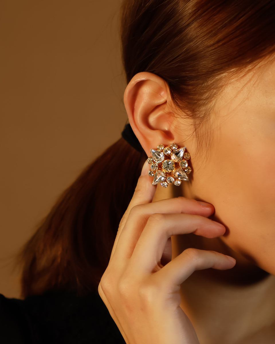 Clip Earrings - La supernova – Sony Chan Selects